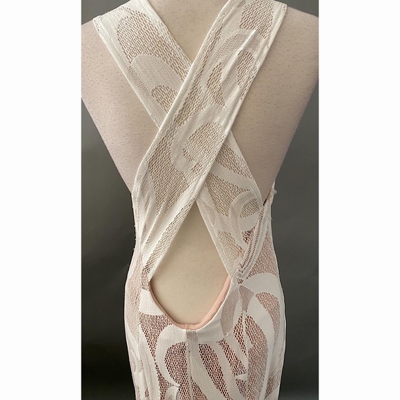 tawny | Dresses | Tawny Ivory Lace Dress | Poshmark